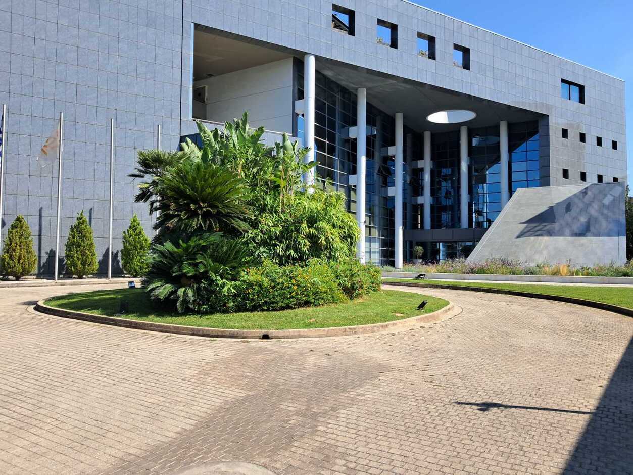 ΤΑΥΤΟΤΗΤΑ ΕΡΓΟΥ - ΕΡΓΑ ΜΑΣ - Ανακαίνιση Επαγγελματικών Χώρων ...